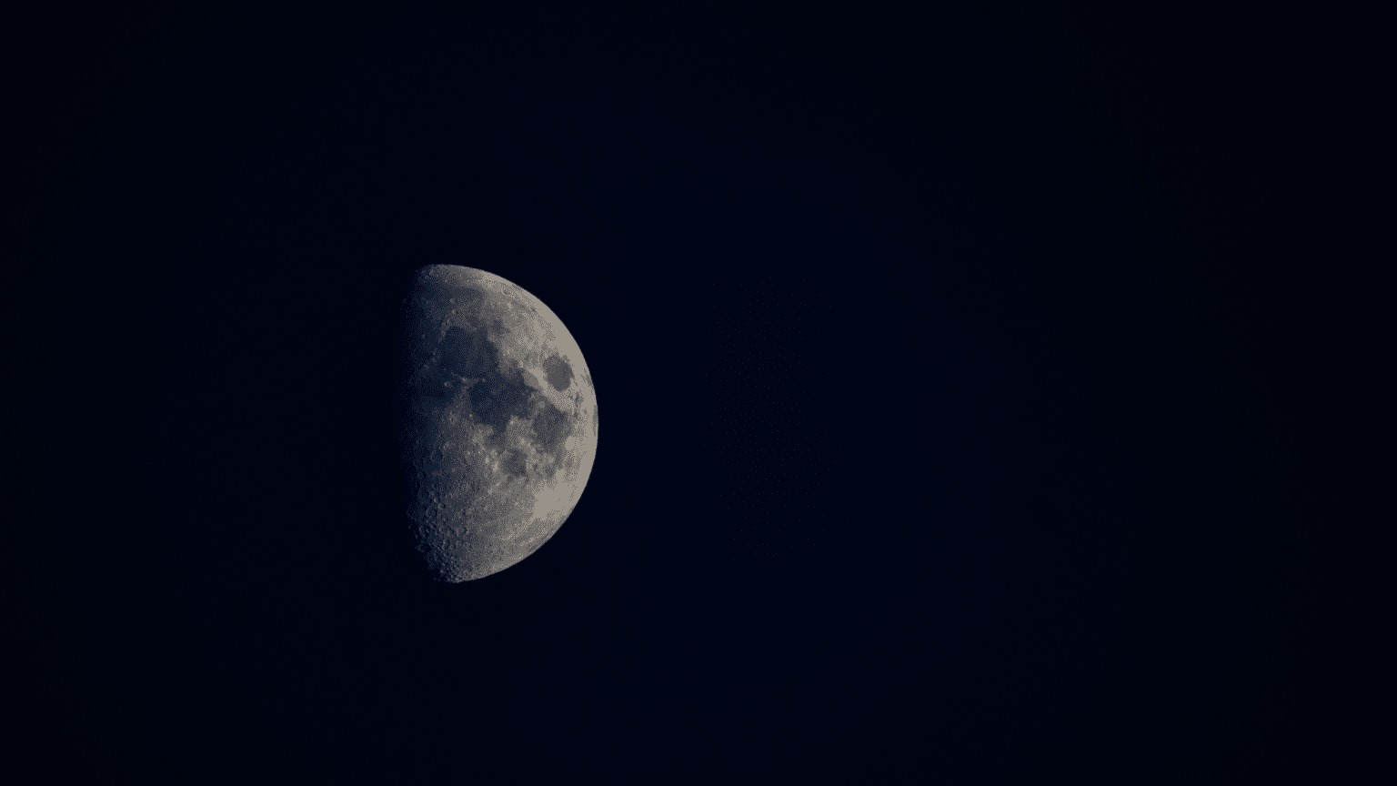 All you Need to Know About the First Quarter Moon - Philip Metzger