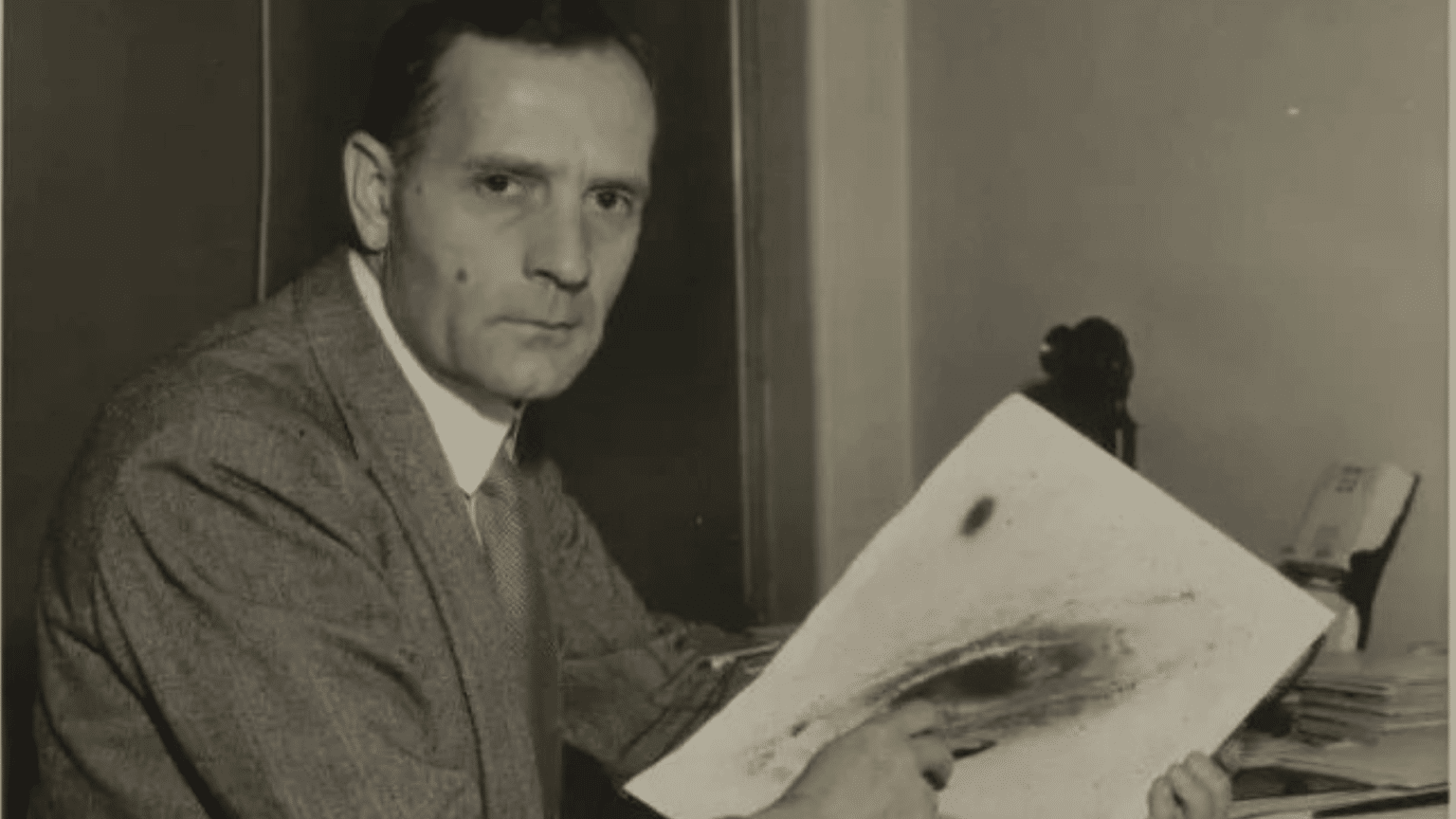 39 Famous Astrophysicists That Helped Us Understand Space - Philip Metzger