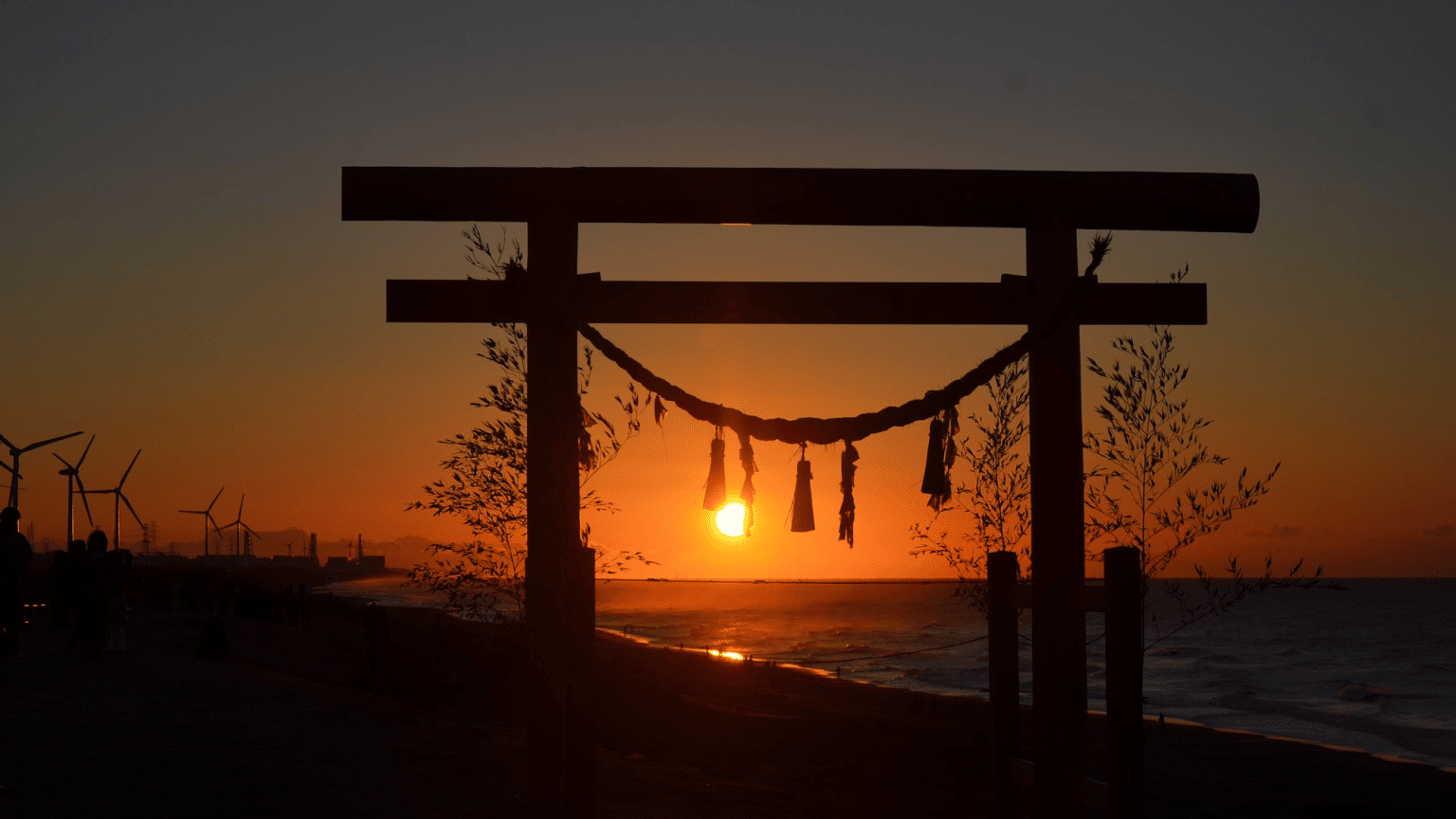 Does the Sun Rises in the East? - Philip Metzger